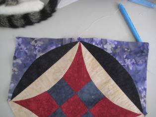 Curved Piecing | ConnectingThreads.com
